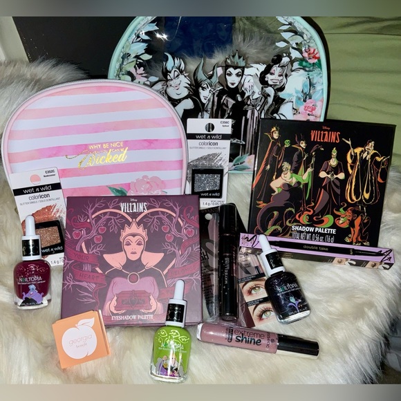 Multiples | Makeup | Disney Villains Makeup Bundle | Poshmark